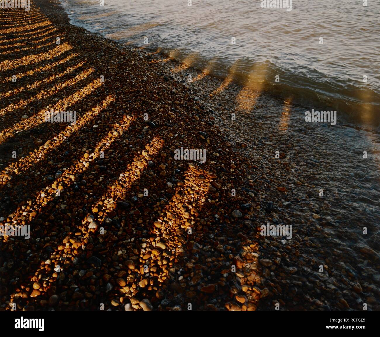 Wave breaking on shingle shore. Source: FG256-320-6. Author: Godwin ...