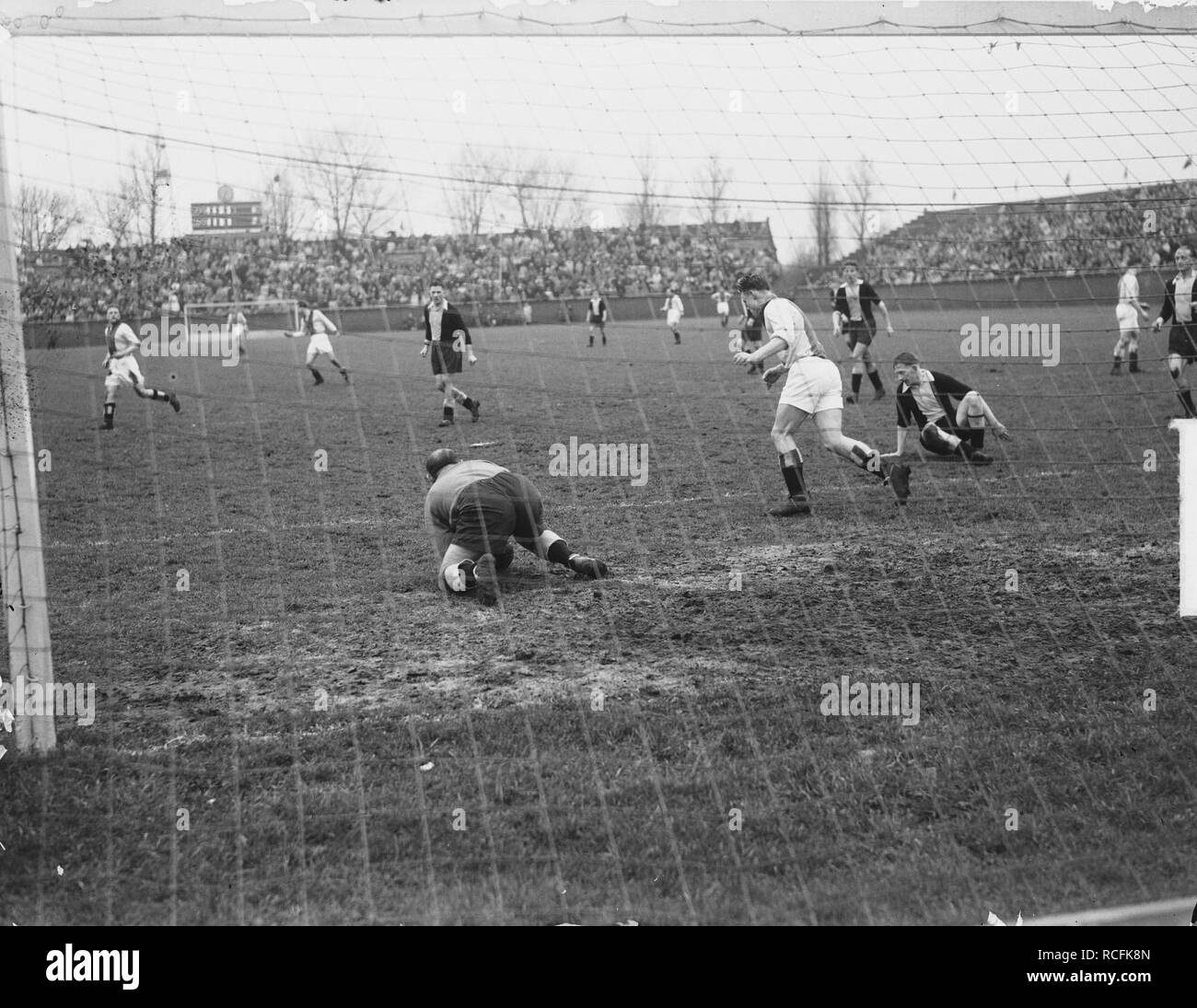 T gooi 1 1 hi-res stock photography and images - Alamy