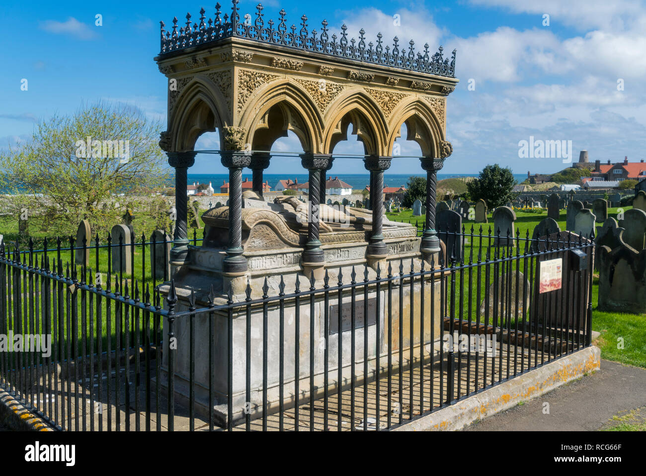 Grace Darling Tomb, Bamburgh, St Aidan's churchyard, Northumberland ...
