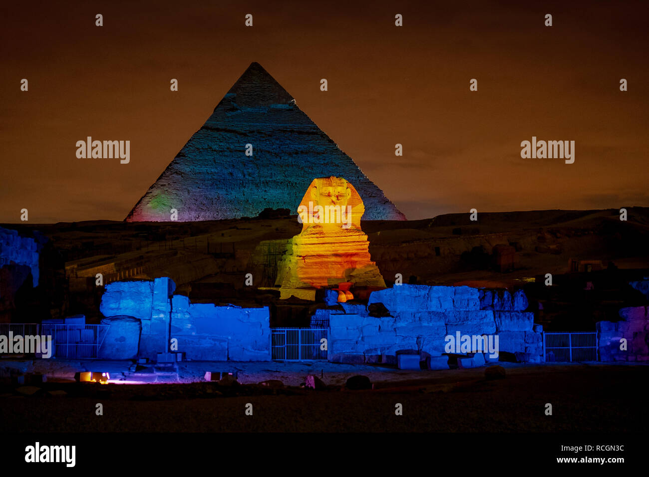 Giza pyramids and river nile hi-res stock photography and images - Alamy