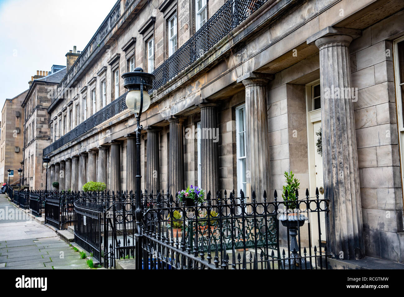 Edinburgh scotland architecture hi-res stock photography and images - Alamy