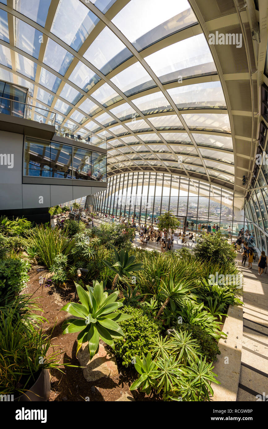 20 degree angle hi-res stock photography and images - Alamy