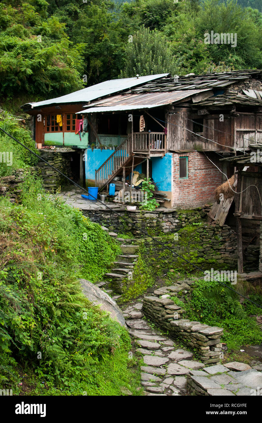 Hut himalaya hi-res stock photography and images - Alamy
