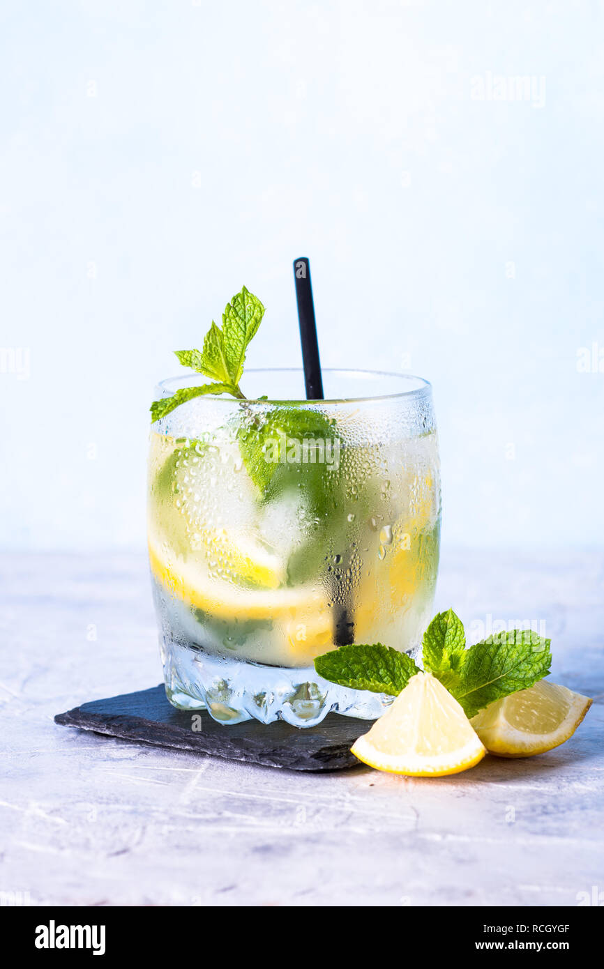 Iced cold lemonade hi-res stock photography and images - Alamy