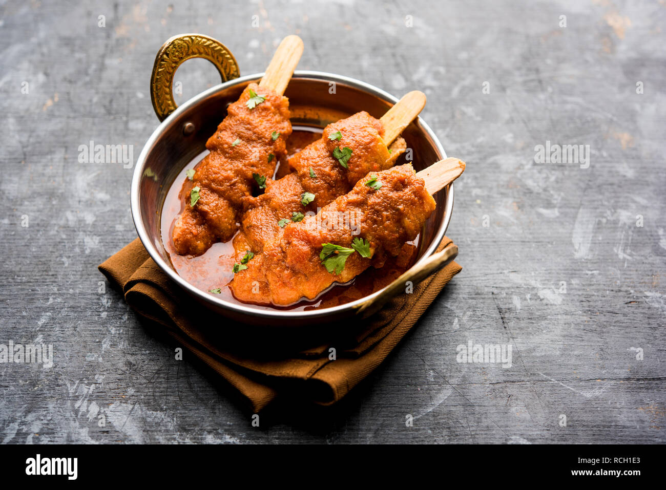 Chicken chaap hi-res stock photography and images - Alamy
