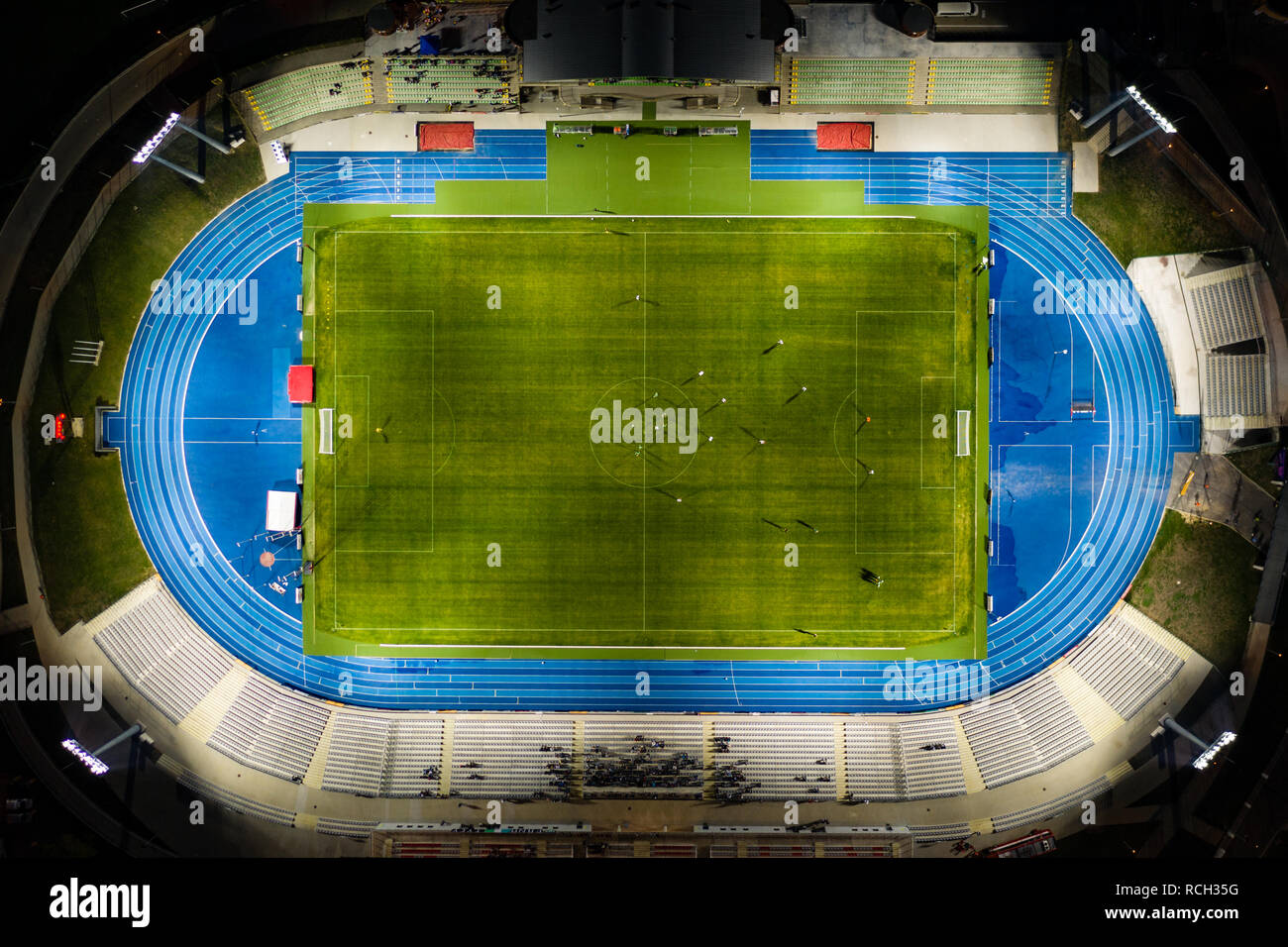 Football field top down hi-res stock photography and images - Alamy