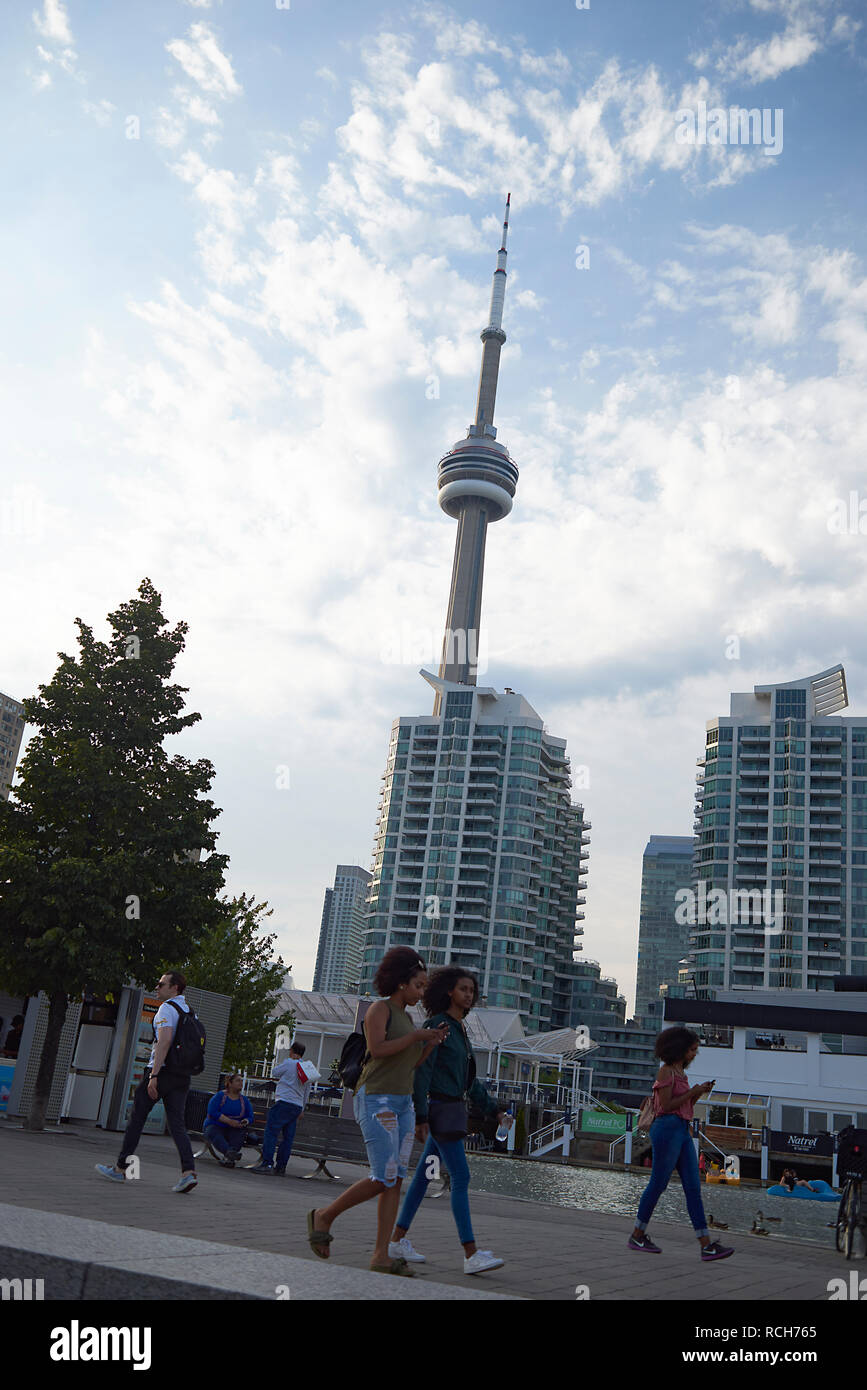 Low angle shot of the amazing CN Tower in the city centre of Toronto ...