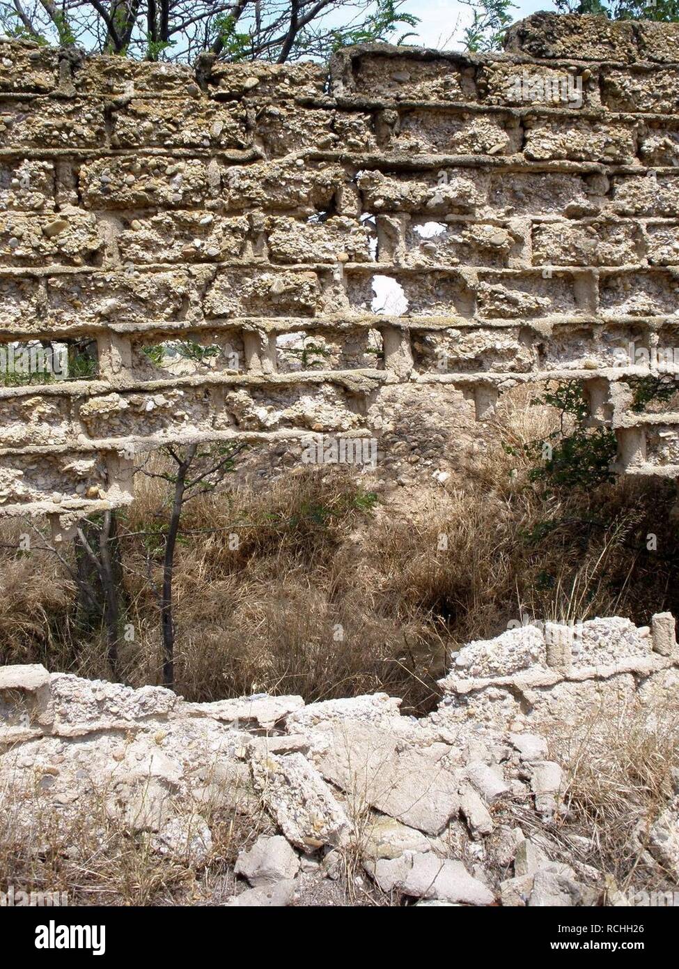 Alcalá de Ebro - Antigua fábrica de sal Purasal 2 Stock Photo - Alamy