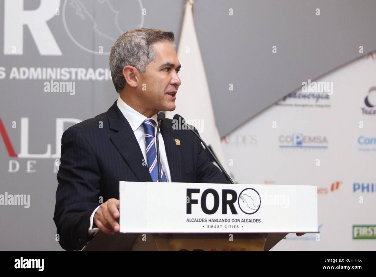 Alcaldes Hablando con Alcaldes – Smart Cities -i---i- (34112195082 ...