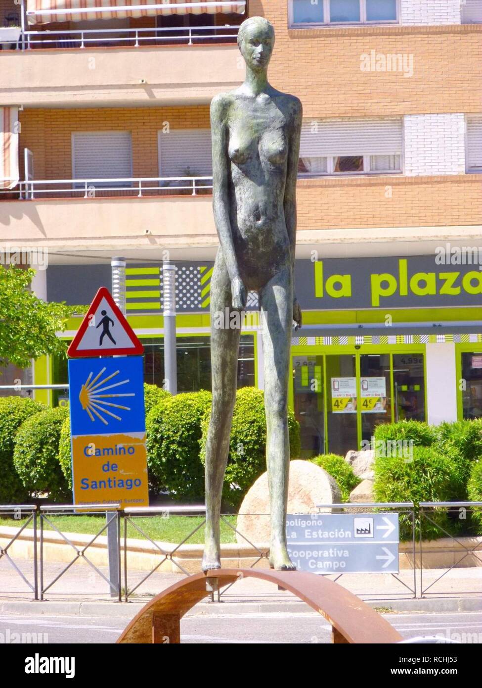 Alcañiz - Esculturas 02 Stock Photo - Alamy