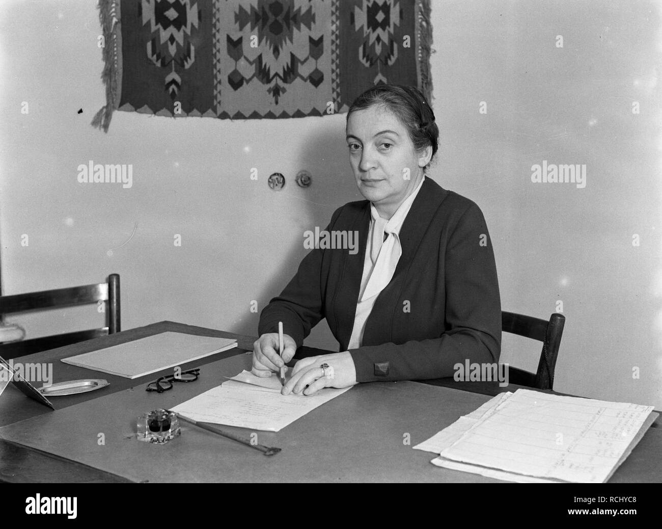 190 van hi-res stock photography and images - Alamy