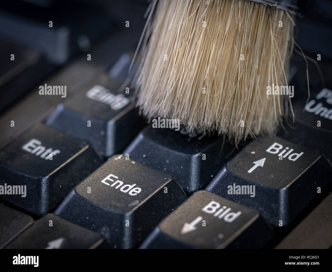 Keyboard computer brush hi-res stock photography and images - Alamy