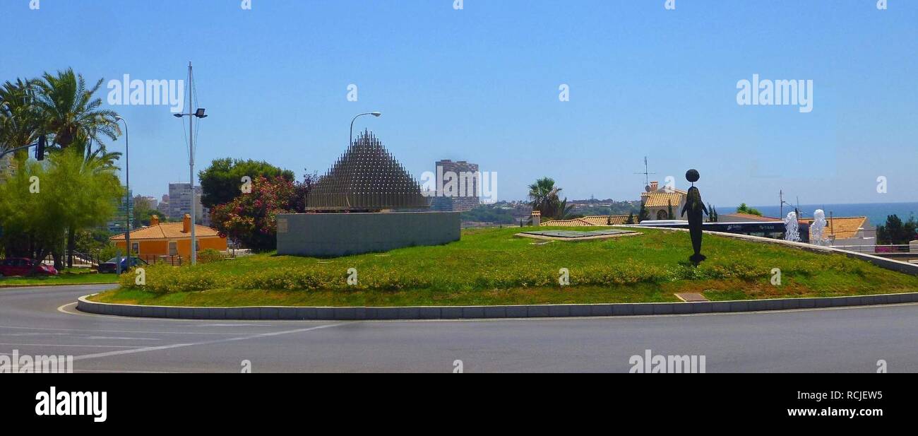 Alicante - Rotonda de La Isleta 6 Stock Photo - Alamy