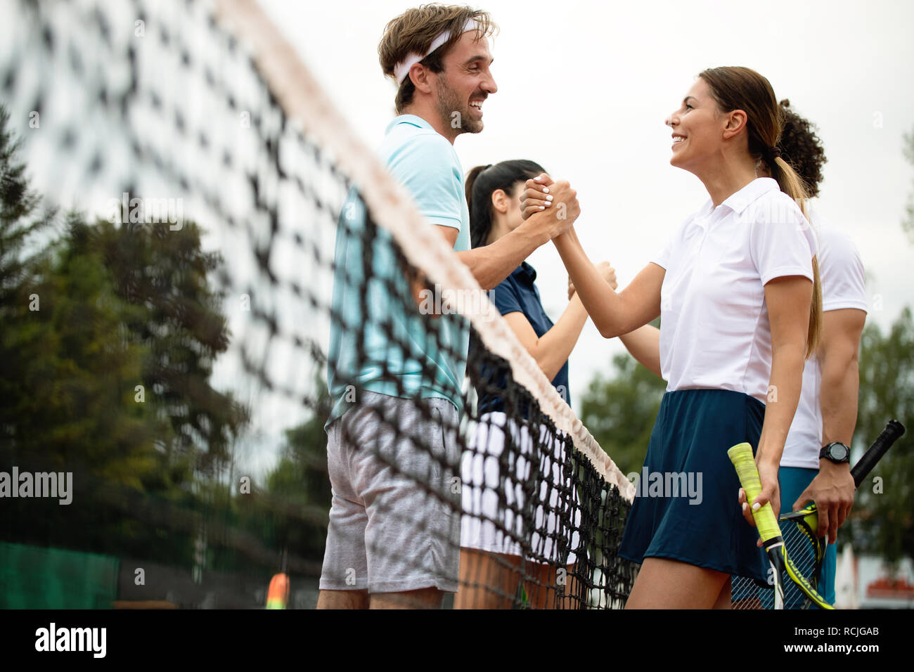Friends playing sport hi-res stock photography and images - Alamy