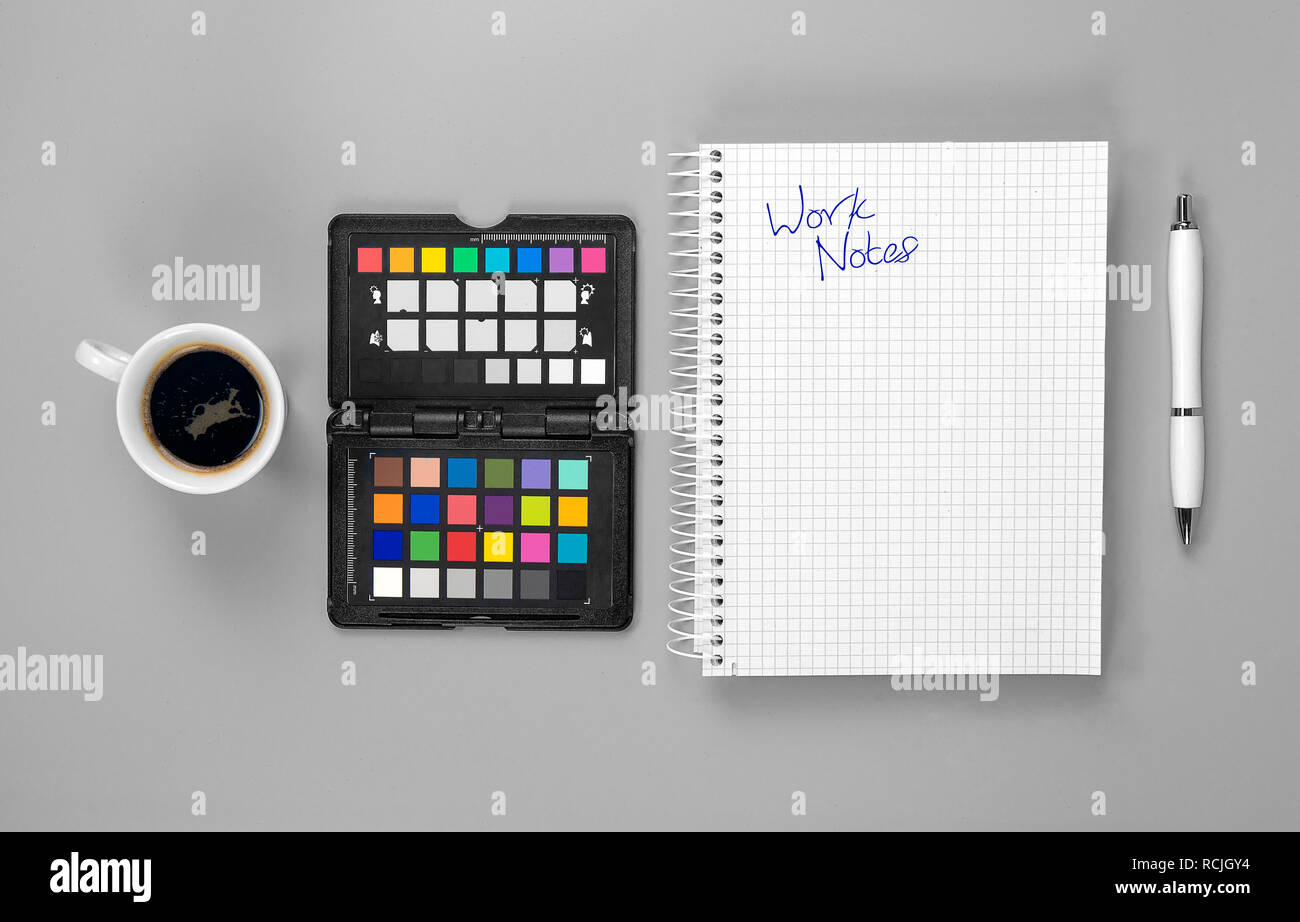 take notes while drinking a coffee Stock Photo - Alamy