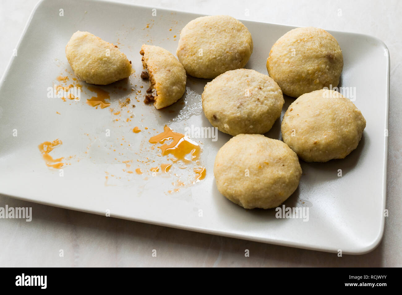 Stuffed Meatballs with Minced Meat icli kofte / Boiled kibbeh / Turkish ...