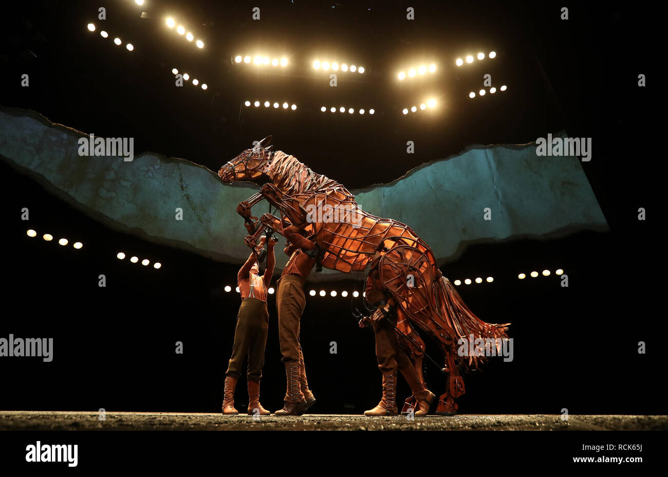 Joey the life-size horse puppet from the War Horse theatre production ...