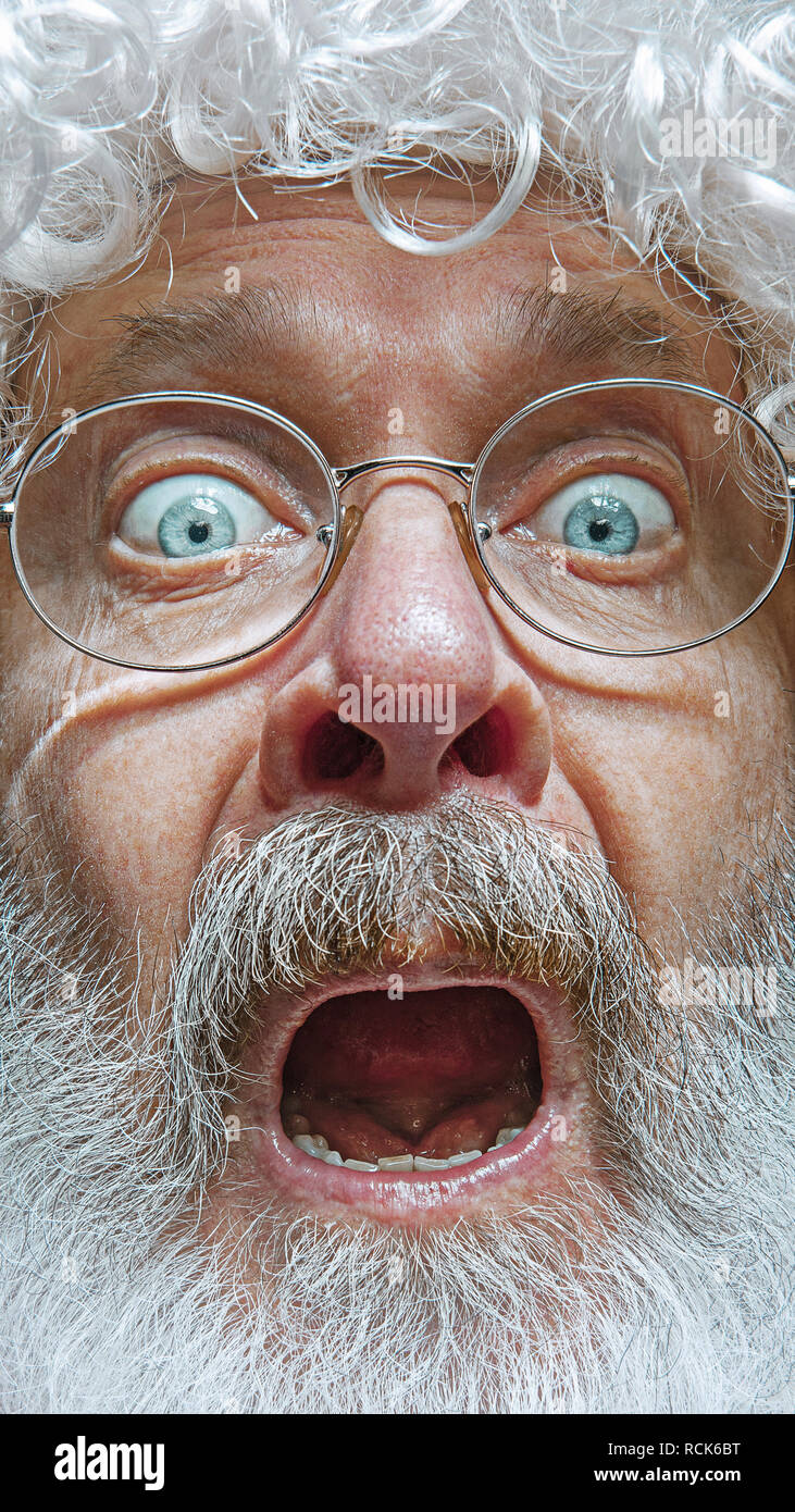 Santa Claus with surprised expression. Christmas celebration concept ...