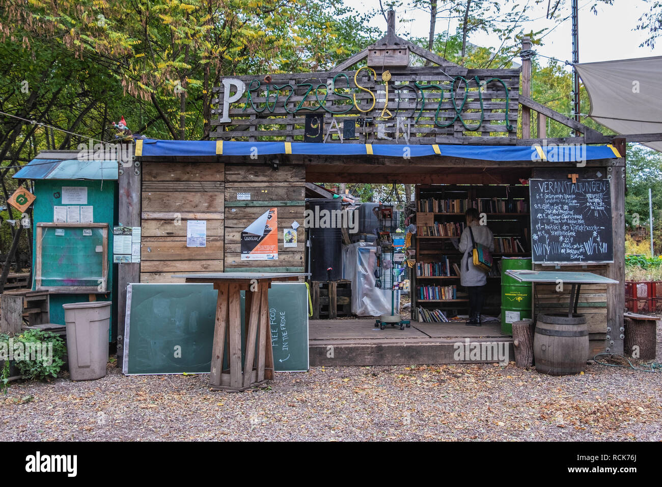 Berlin, Kreuzberg. Princess Garden, Reading area & books at ...