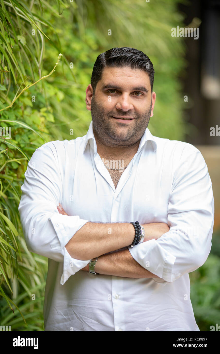 Crossed portraits hi-res stock photography and images - Alamy