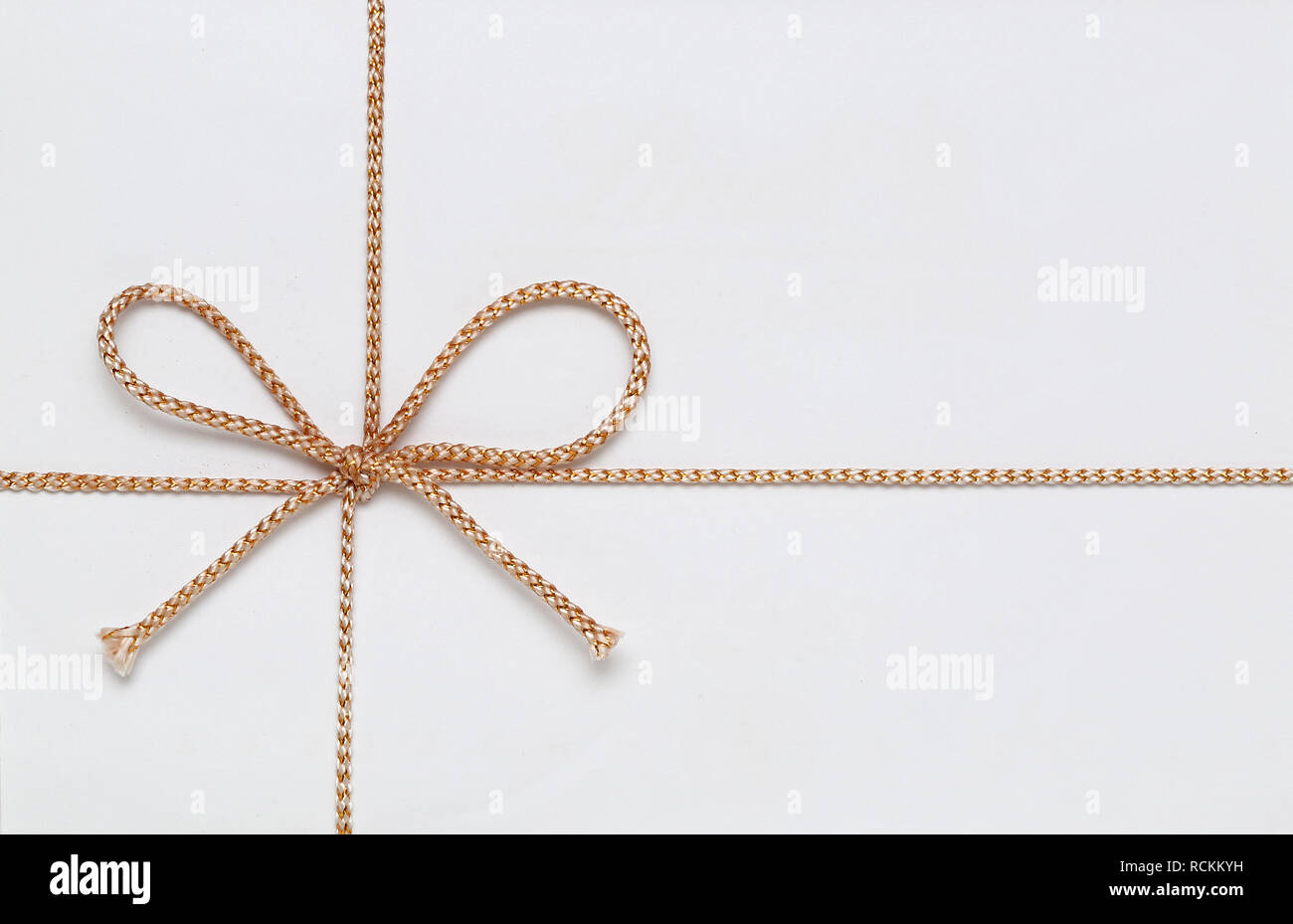 Golden string hi-res stock photography and images - Alamy