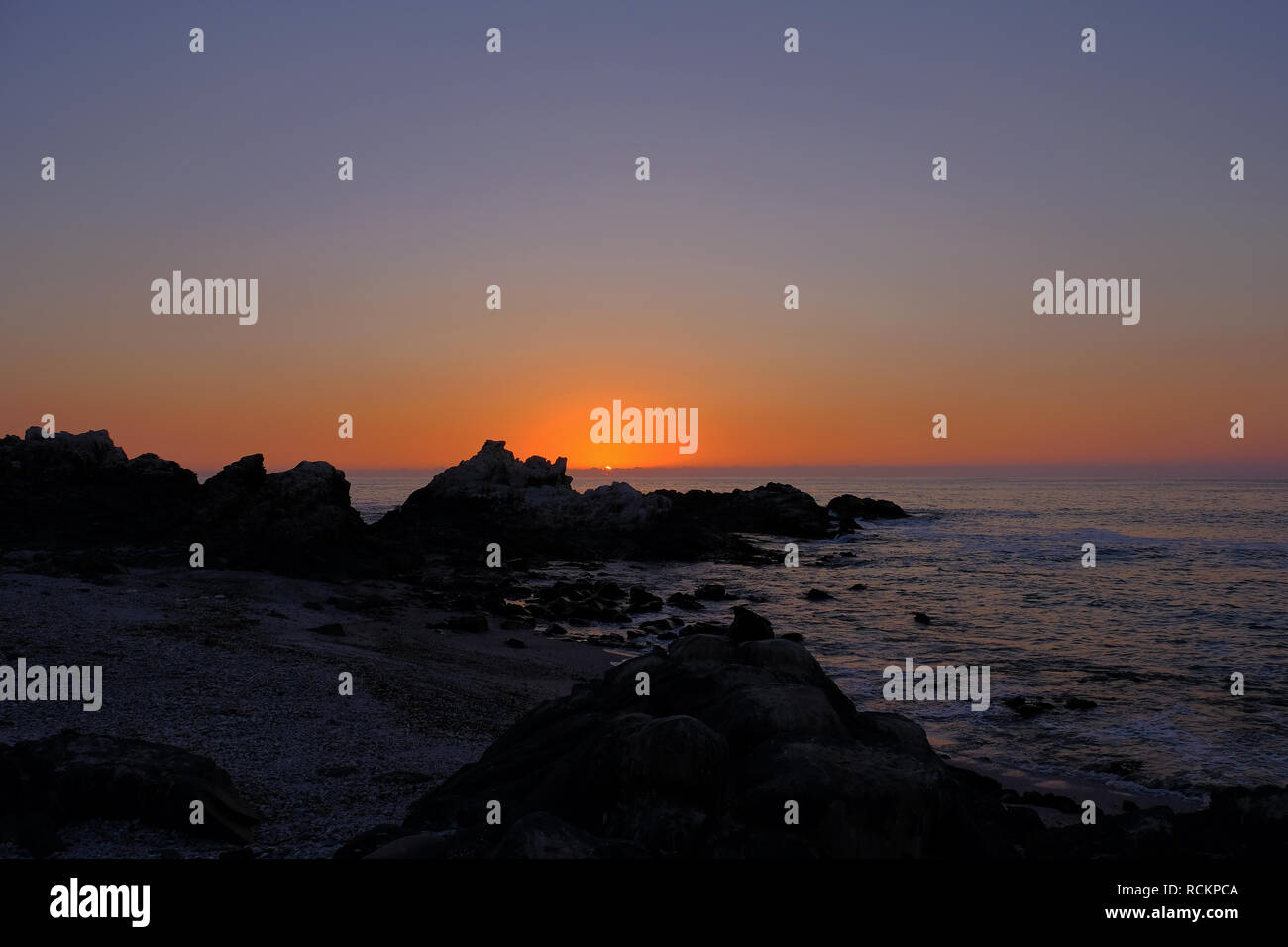 Beautiful view of the pacific coast at sunset, north of Tocopilla ...