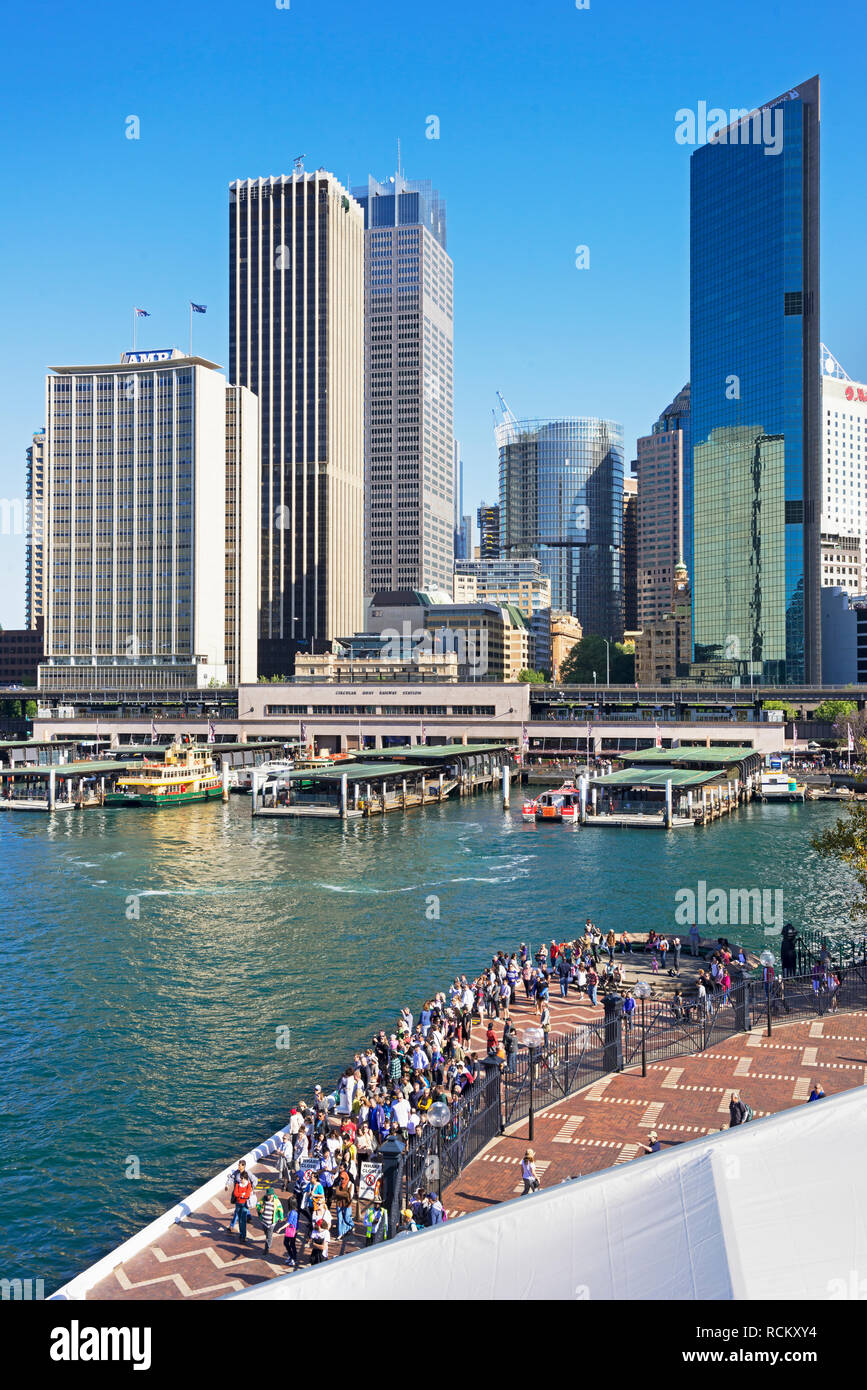 Circular quay pier hi-res stock photography and images - Alamy