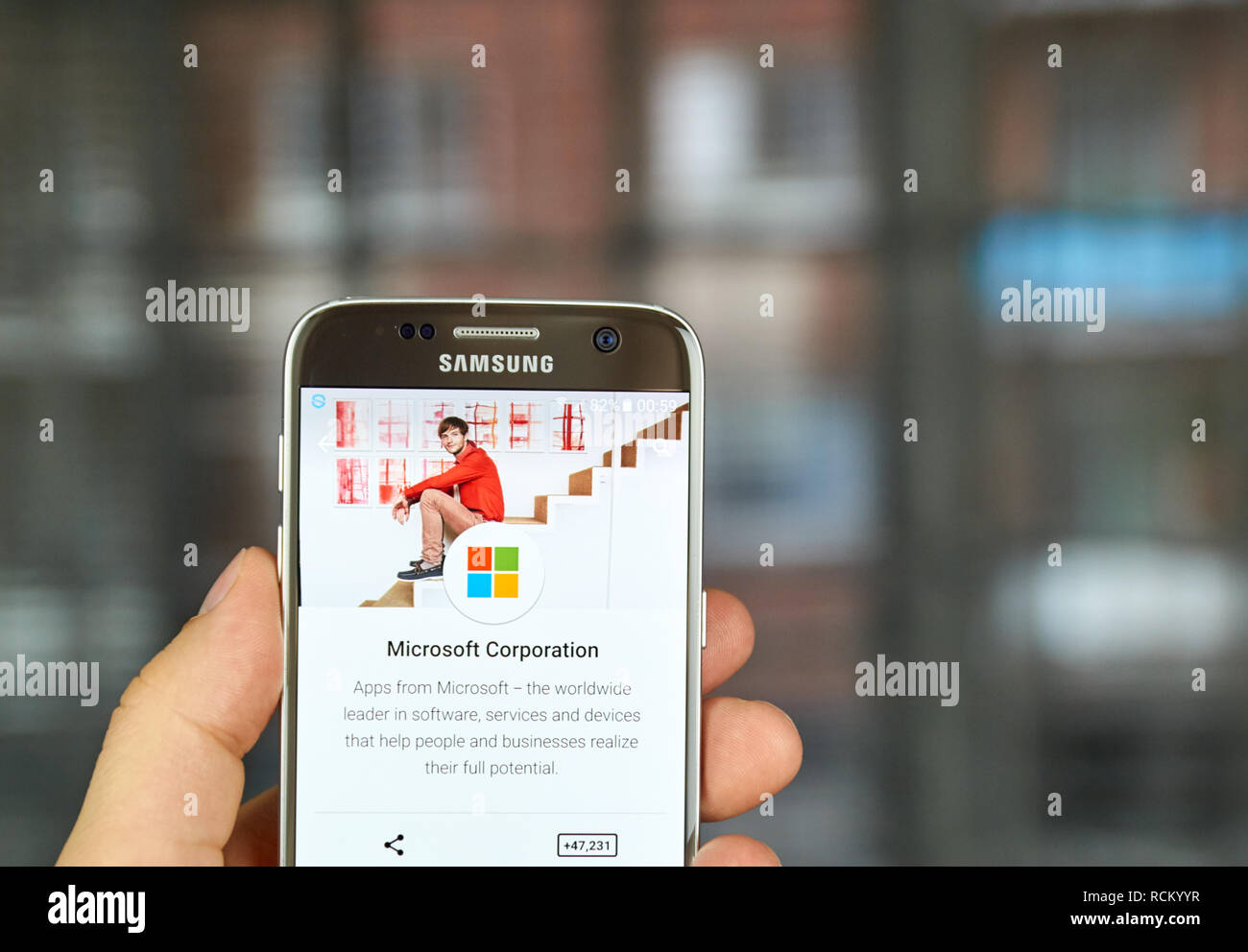 Microsoft multinational technology company hi-res stock photography and ...