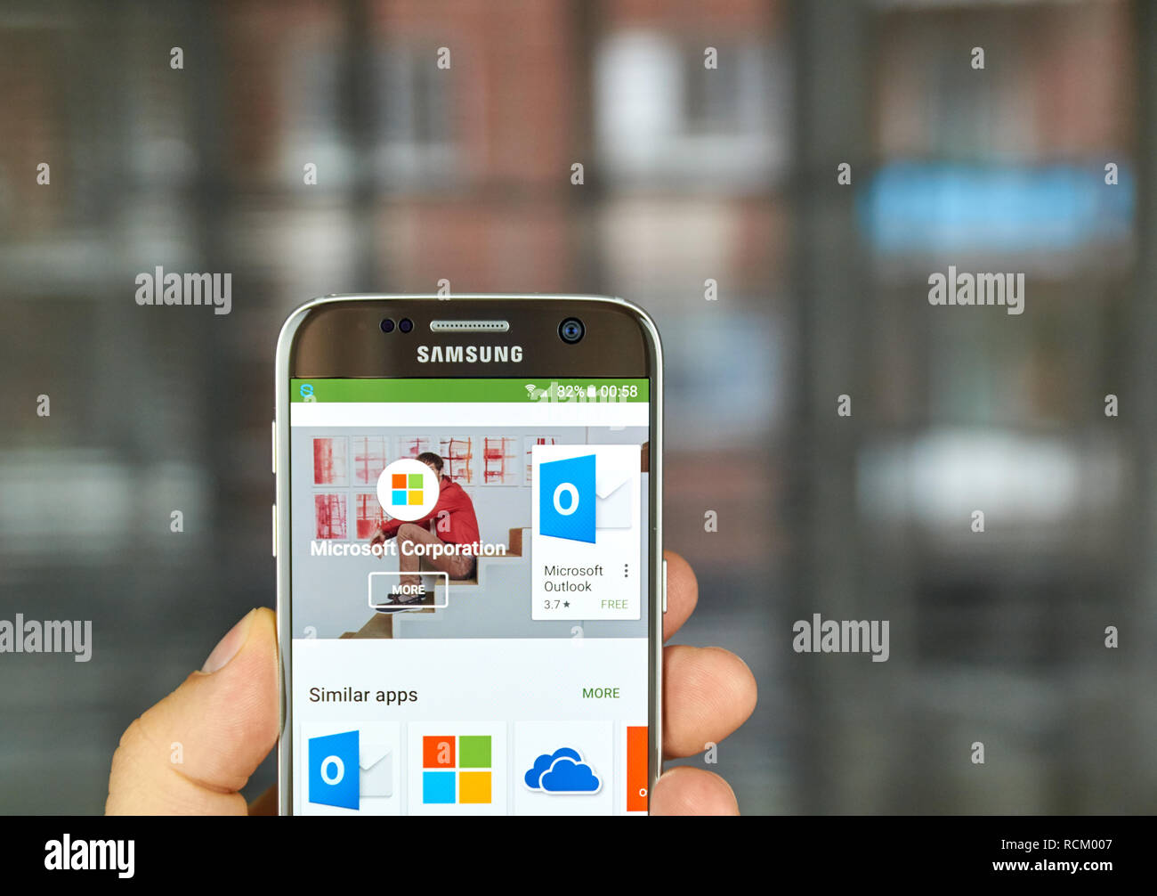Microsoft multinational technology company hi-res stock photography and ...