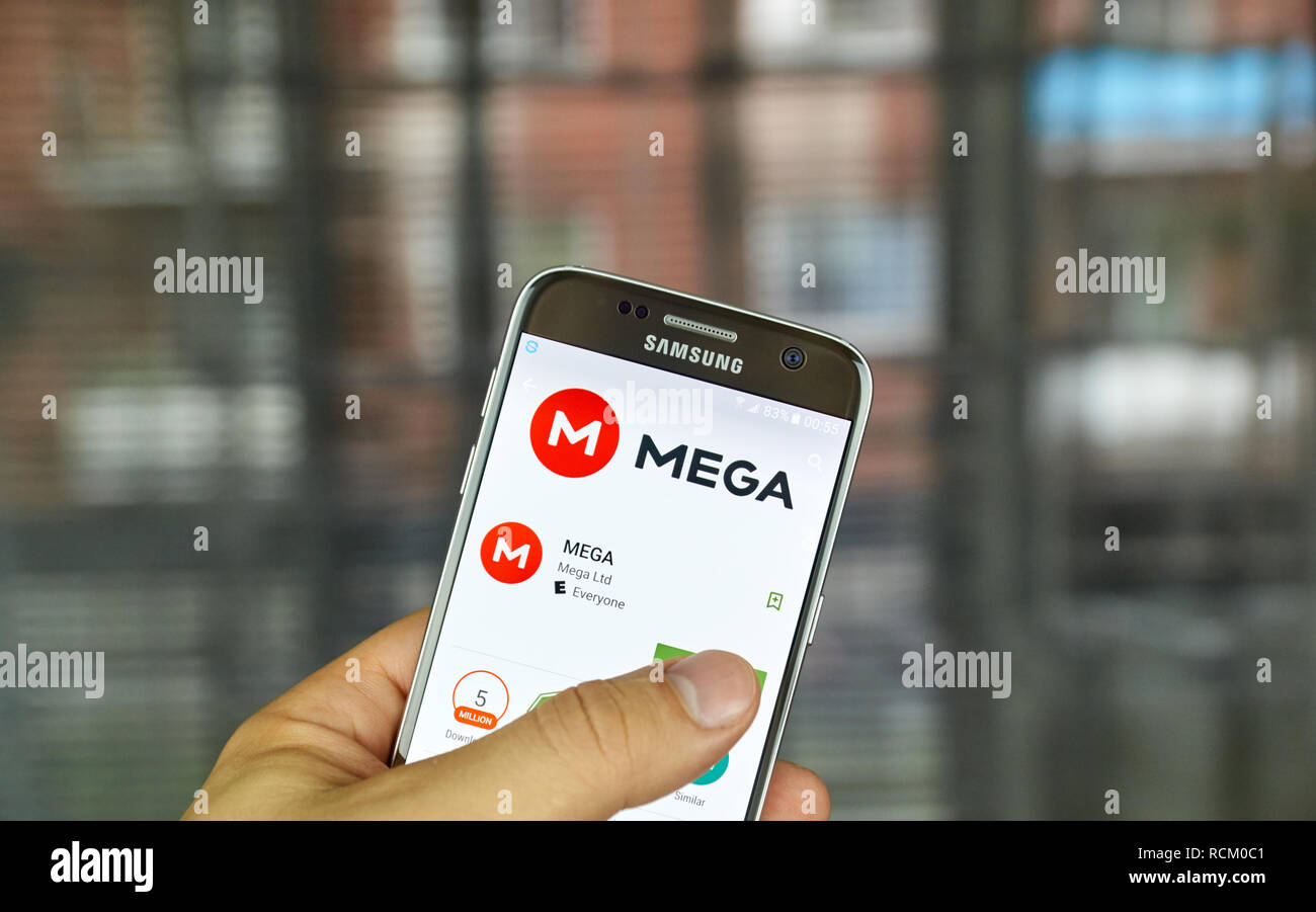 MONTREAL, CANADA - JULY 7, 2016 : Mega - online storage on android cell ...
