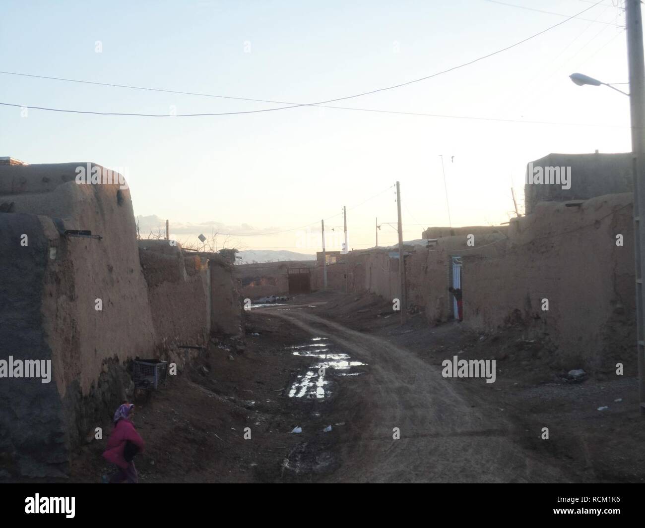 Alley - Ma'dan - Nishapur Stock Photo - Alamy