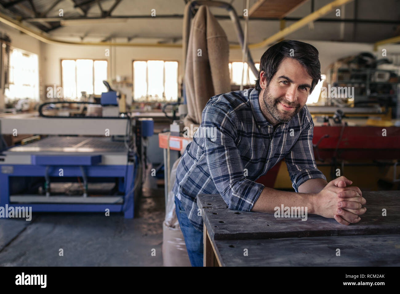 Guy on a bench hi-res stock photography and images - Alamy
