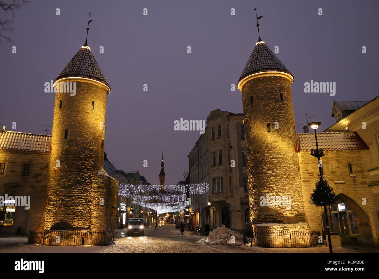 Old town gates hi-res stock photography and images - Alamy