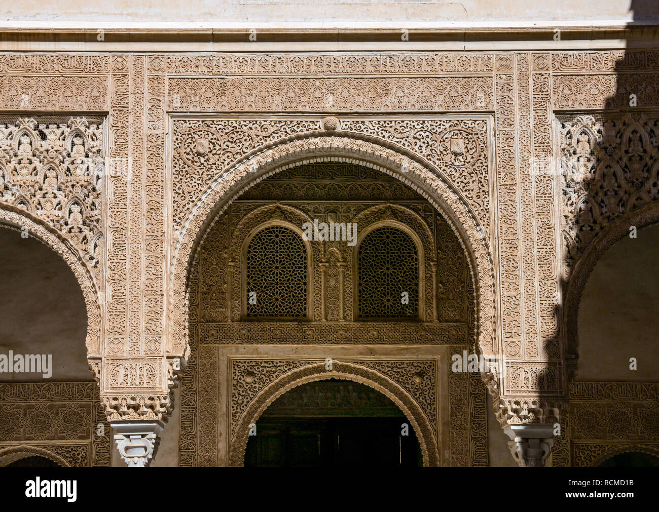 Islamic Arabesque arches, Patio of the Gilded Room, Nasrid Palace ...