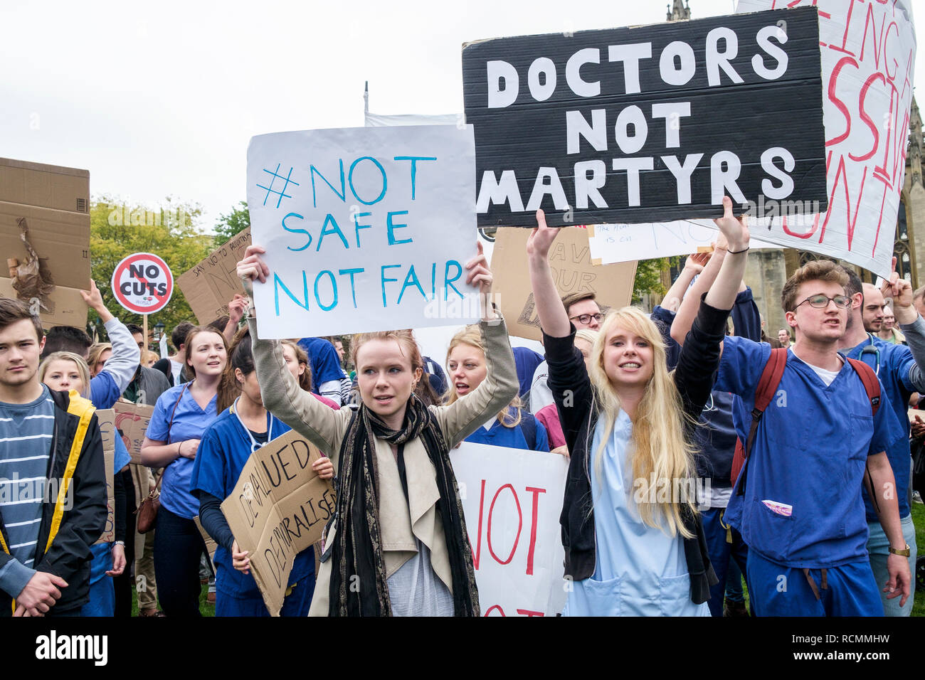 Save the nhs protest hi-res stock photography and images - Alamy