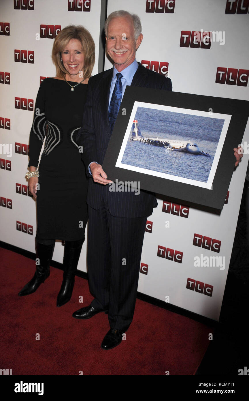 NEW YORK - JANUARY 05: Captain Chesley B. Sullenberger and wife Lorrie ...