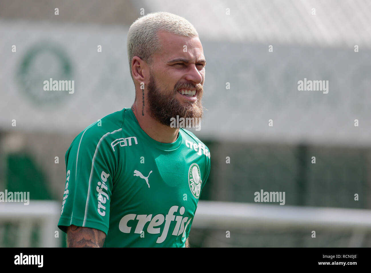 SP - Sao Paulo - 01/15/2019 - Training of Palmeiras - Lucas Lima during ...