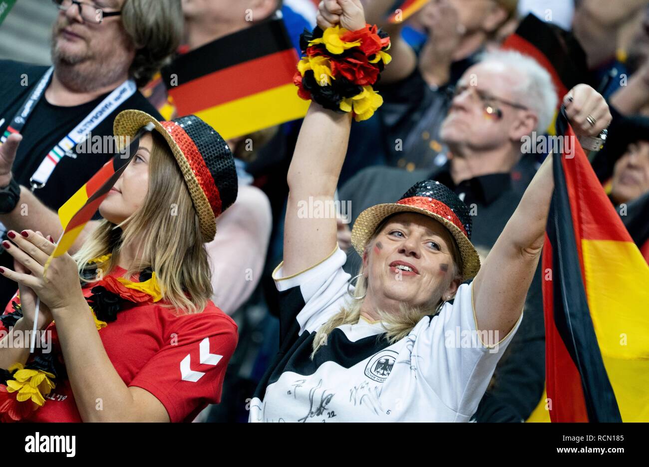 Berlin, Germany. 15th Jan, 2019. Handball: WM, Germany - France ...