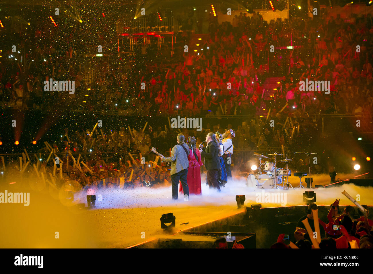 Berlin, Deutschland. 12th Jan, 2019. Kathy KELLY, Patricia KELLY, Joey ...