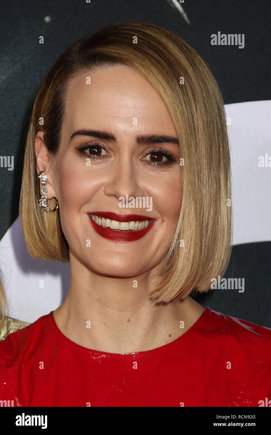 New York City, New York, USA. 15th Jan, 2019. Actress SARAH PAULSON ...