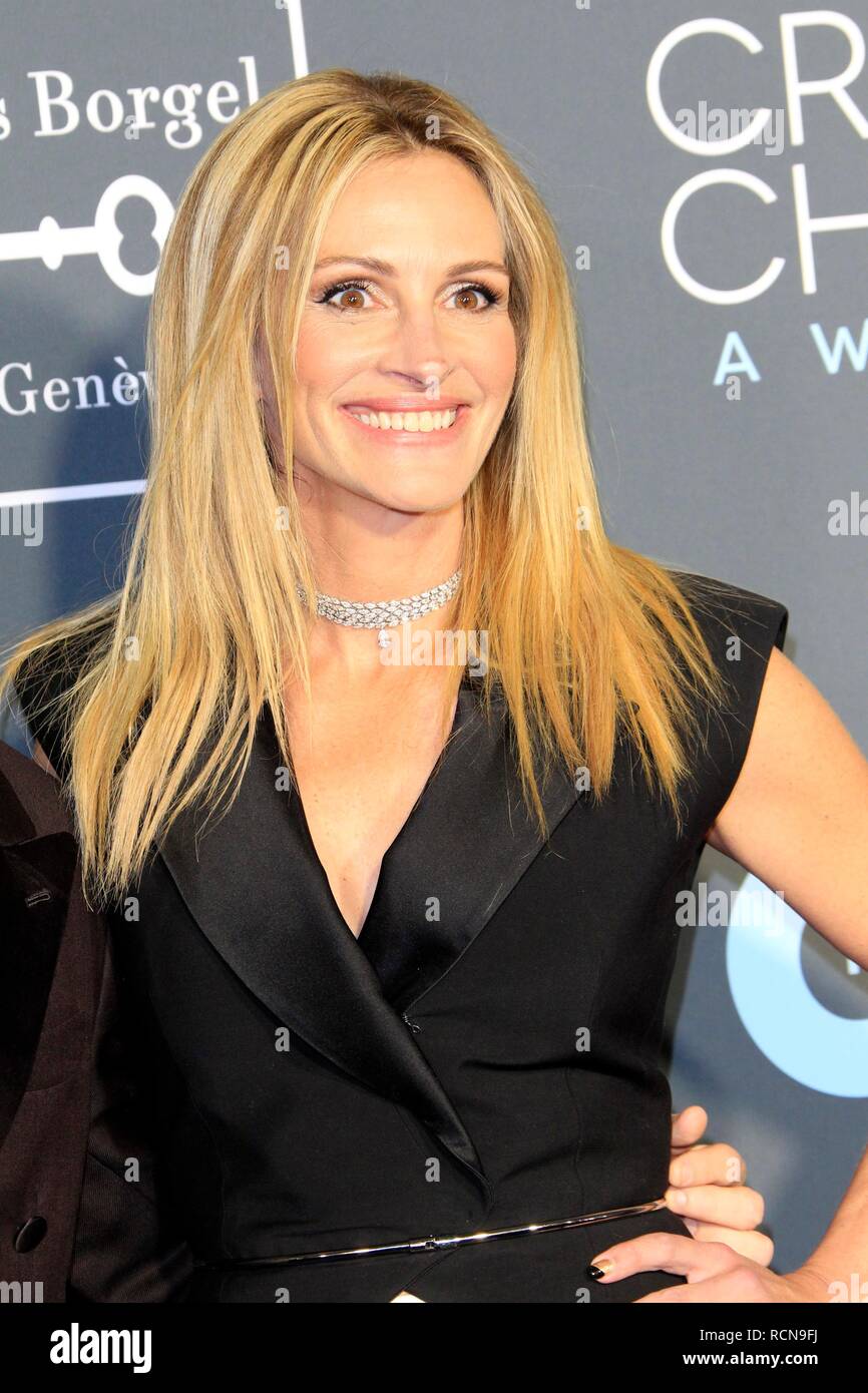 Julia Roberts at arrivals for 24th Annual Critics' Choice Awards ...