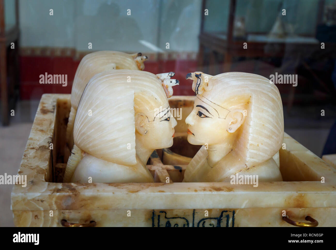 Iconic canopic jars hi-res stock photography and images - Alamy