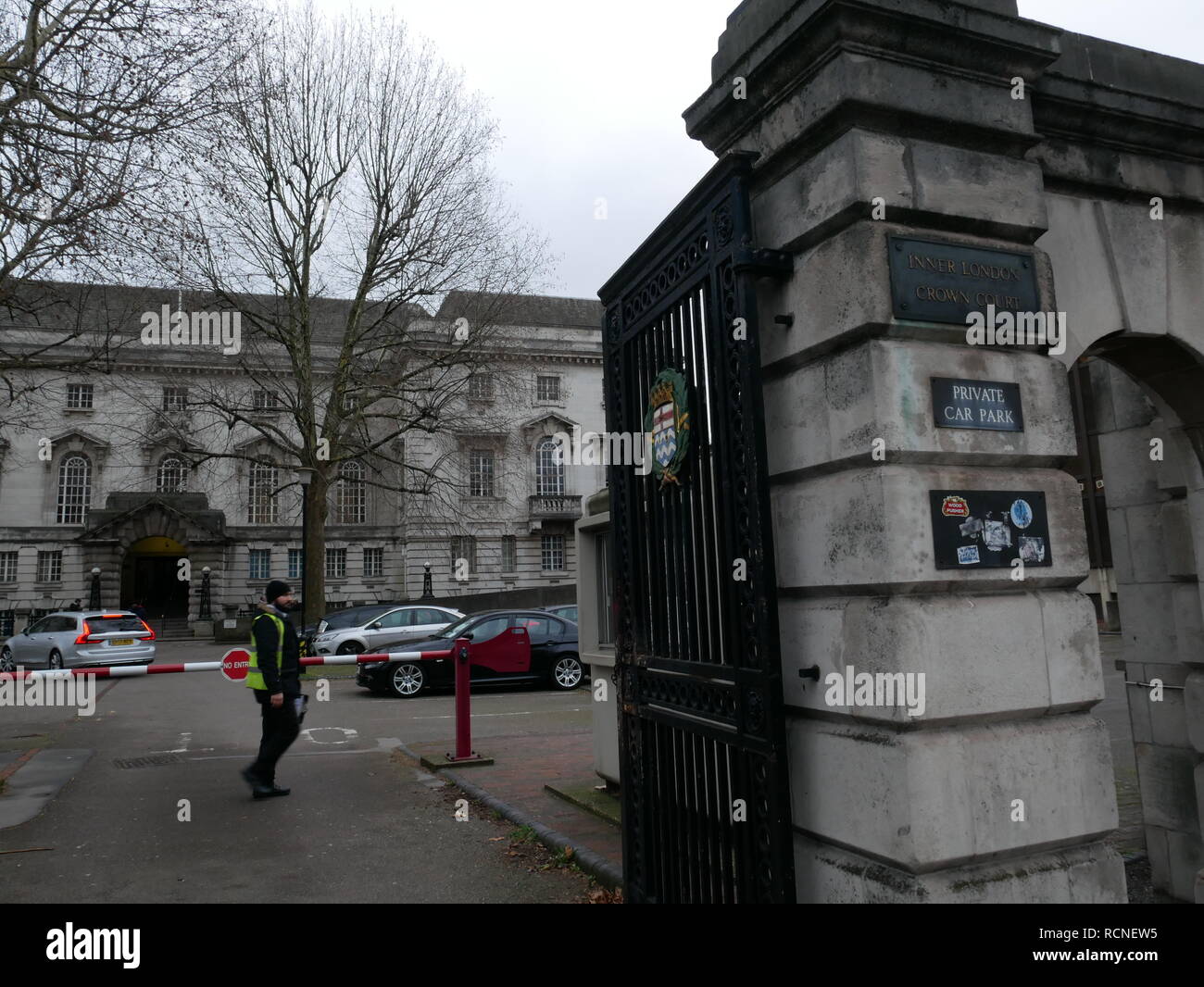 Inner london crown court hi-res stock photography and images - Alamy