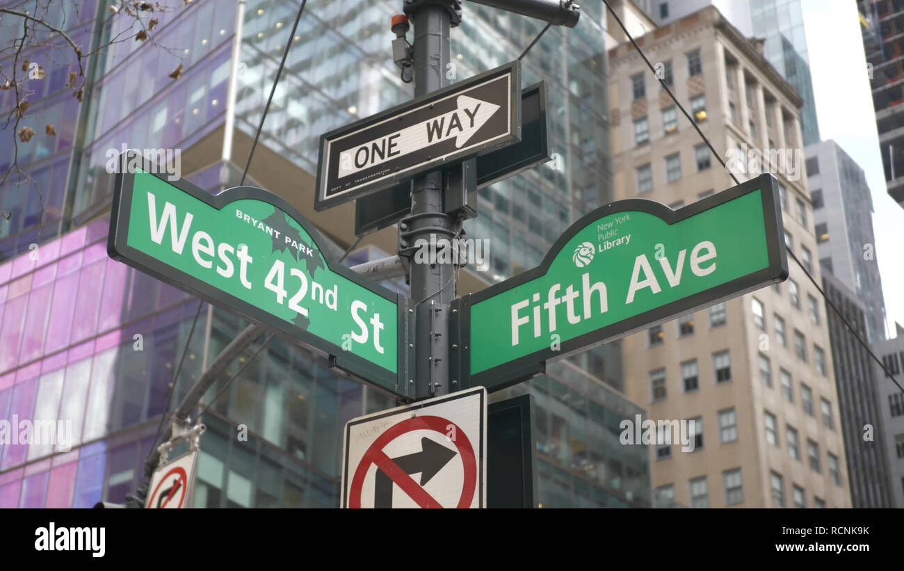 Fifth Avenue Street Sign High Resolution Stock Photography and Images ...