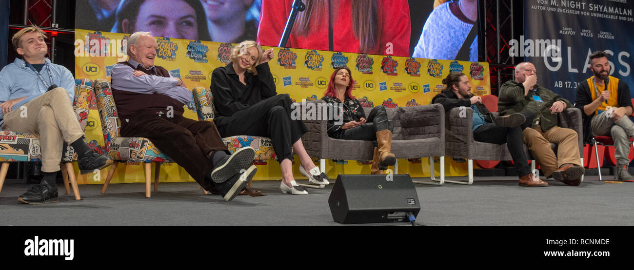 Daniel portman ron donachie hi-res stock photography and images - Alamy