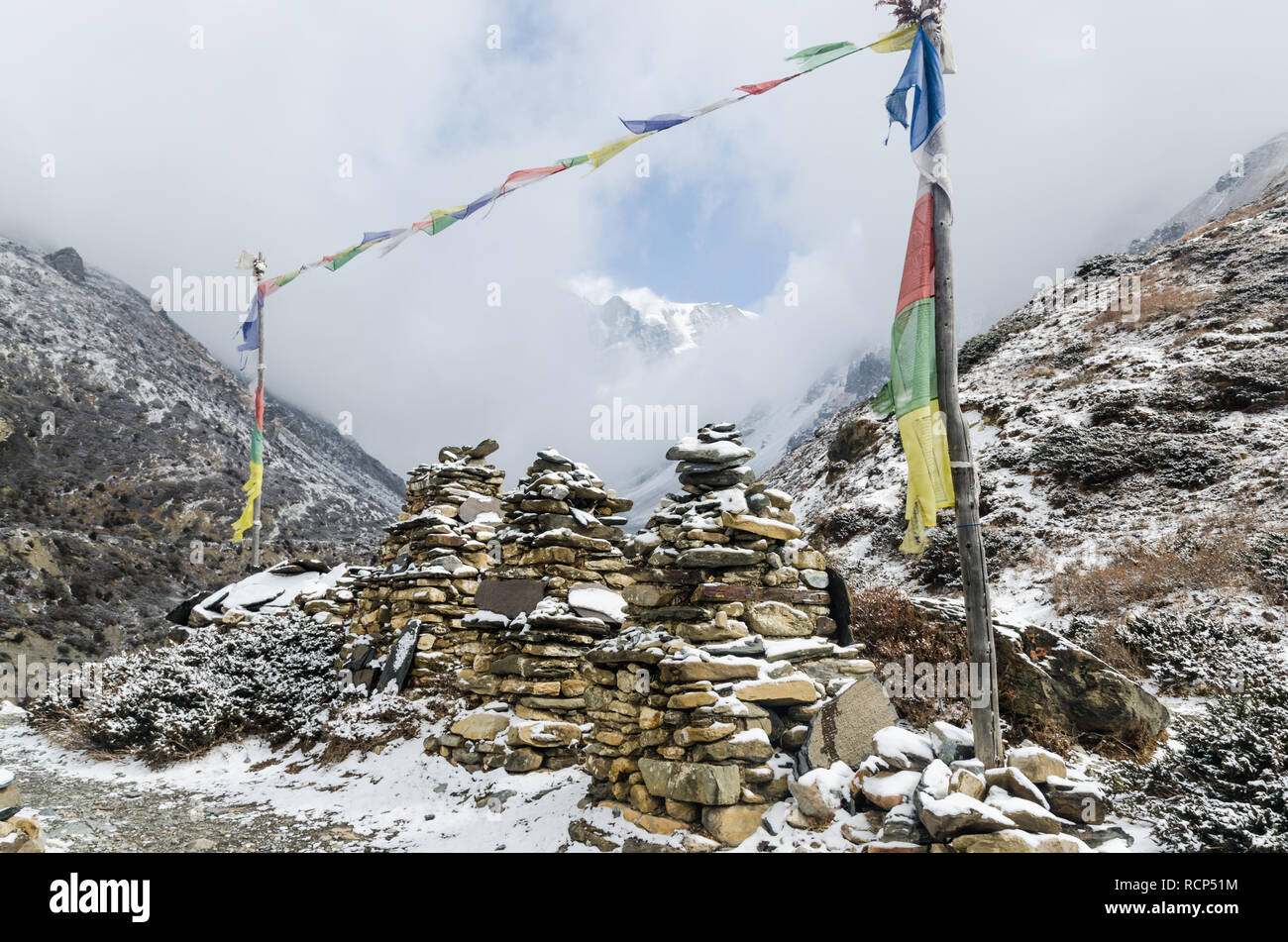 Stone chortens and Tibetan prayer flags, Annapurna Circuit, Nepal Stock ...