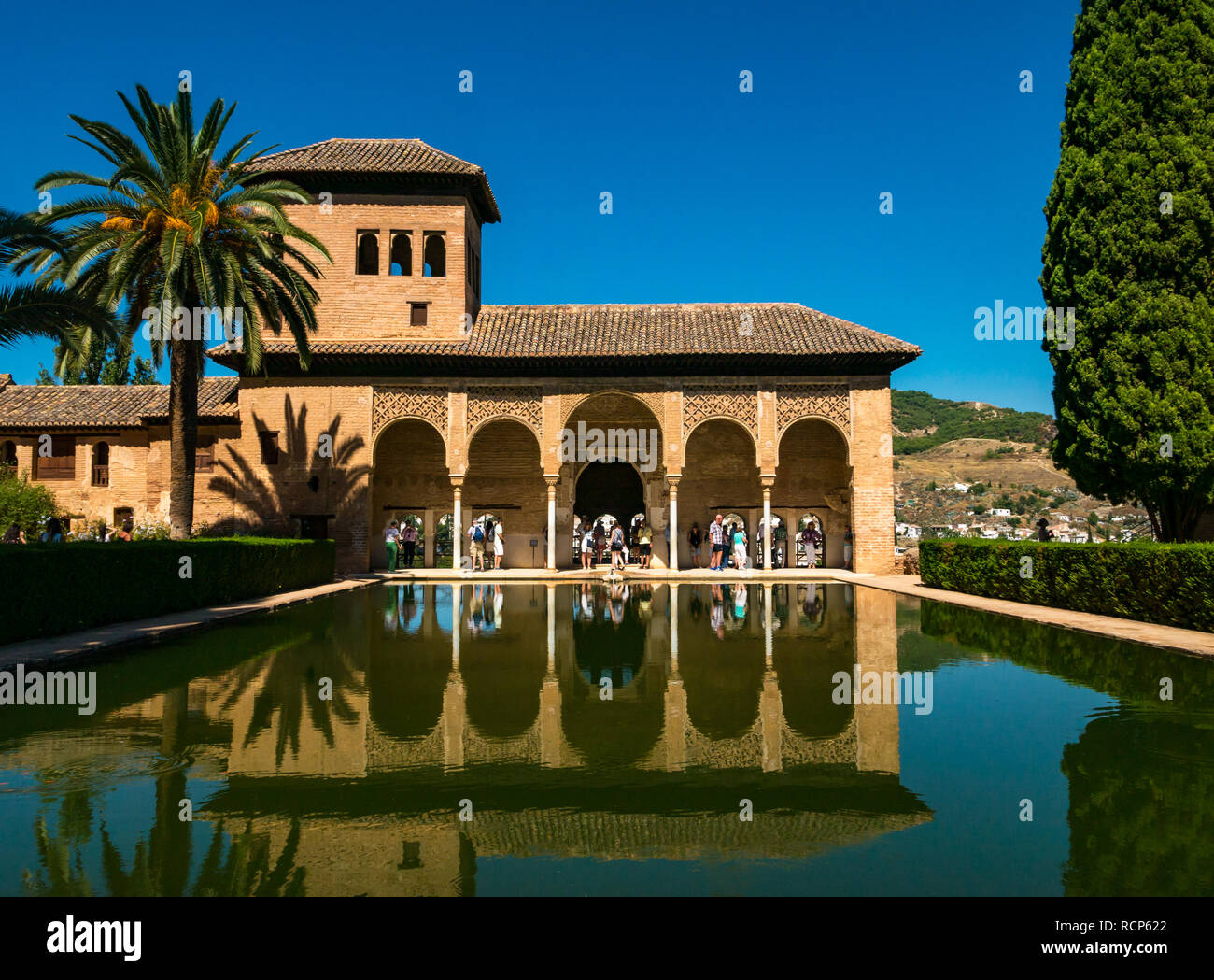 Alhambra arches hi-res stock photography and images - Alamy