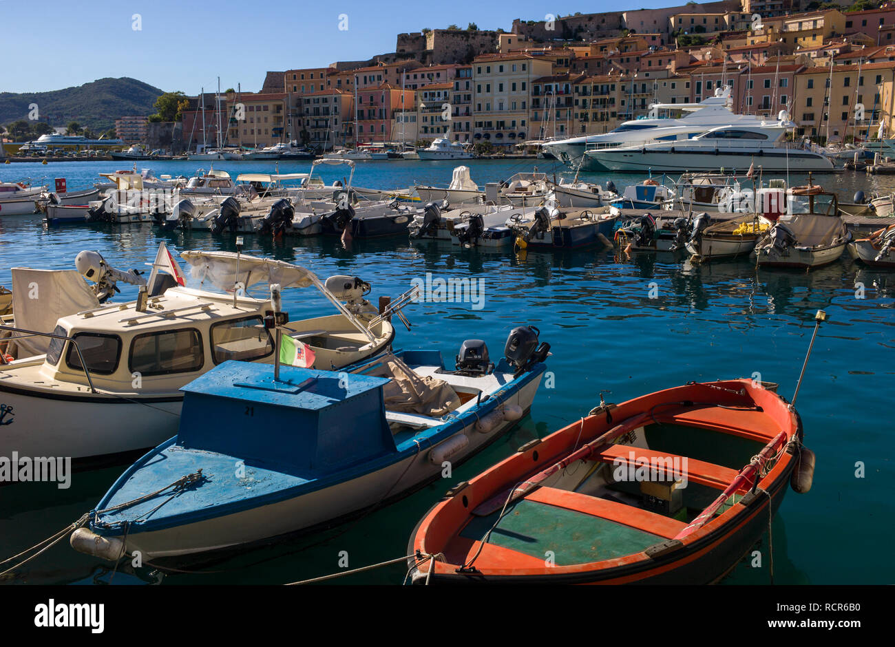 Elba island port hi-res stock photography and images - Alamy