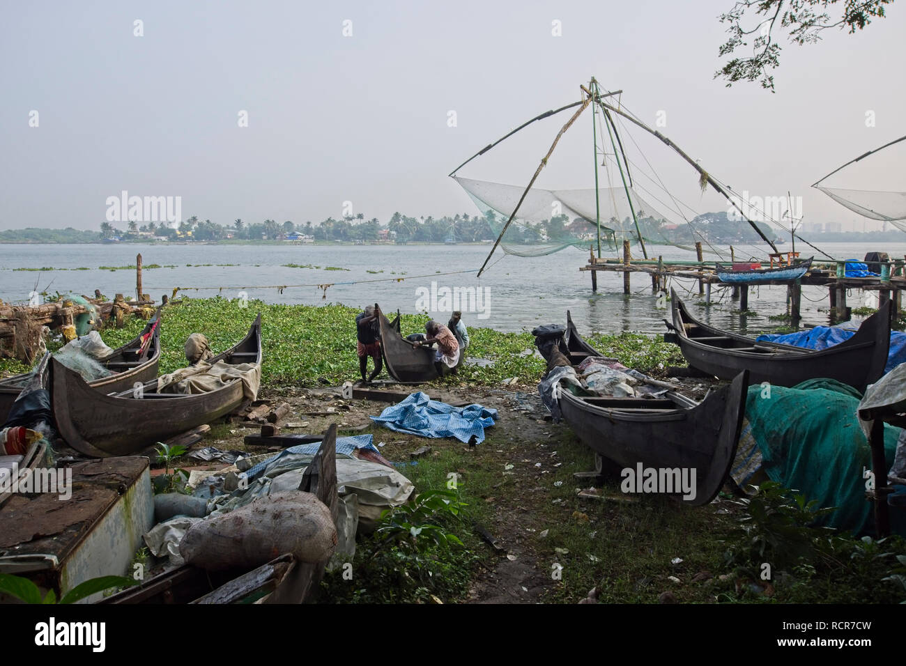 Fishing harbour at Cochin, Kerala, India 2018 Stock Photo - Alamy
