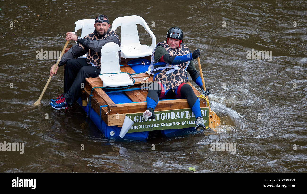 Participants In The Matlock Boxing Day Raft Race 2016 Matlock ...